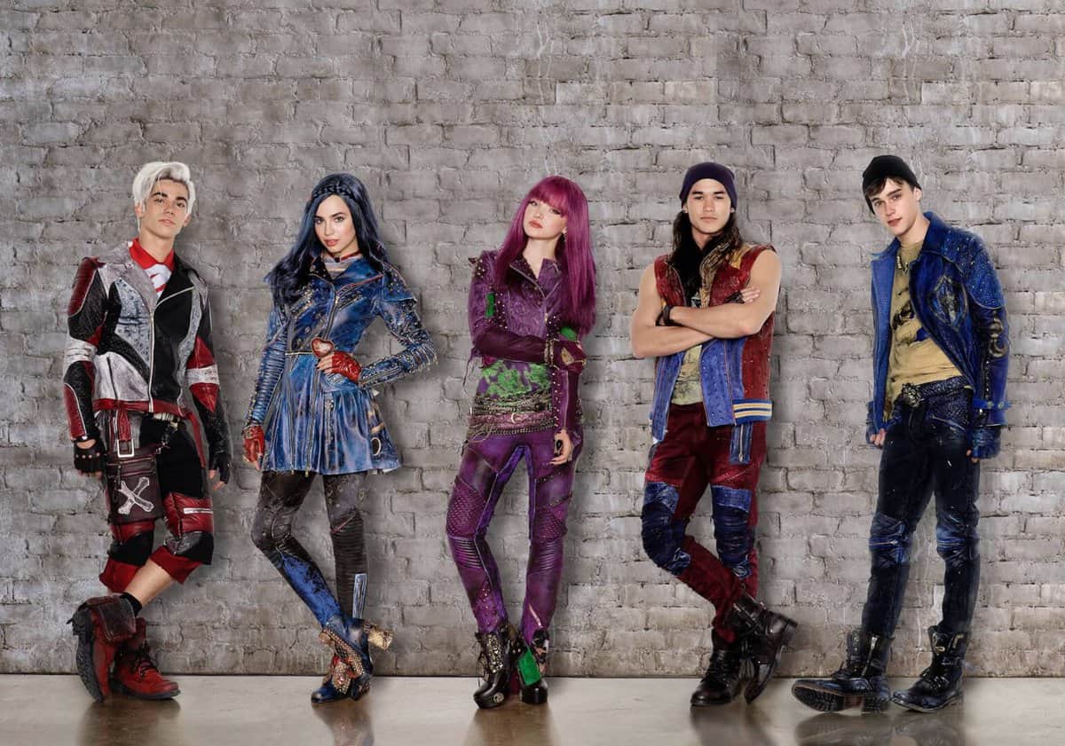 PHOTO: First peek at the 'Descendants 2' characters' brand new look ...